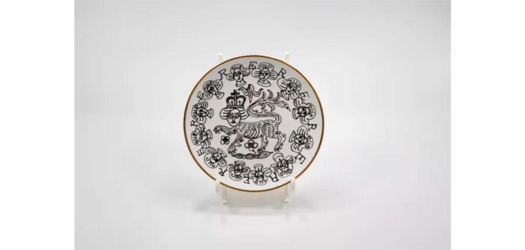 Lion Plate by Grayson Perry RA | Printed Editions